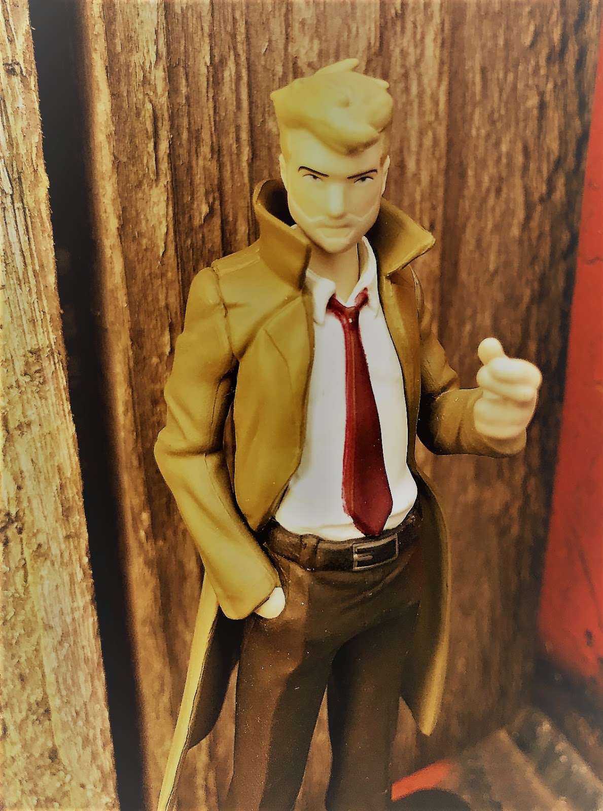 Revenge of the Toy Box: Yet Another John Constantine Mini-Figure