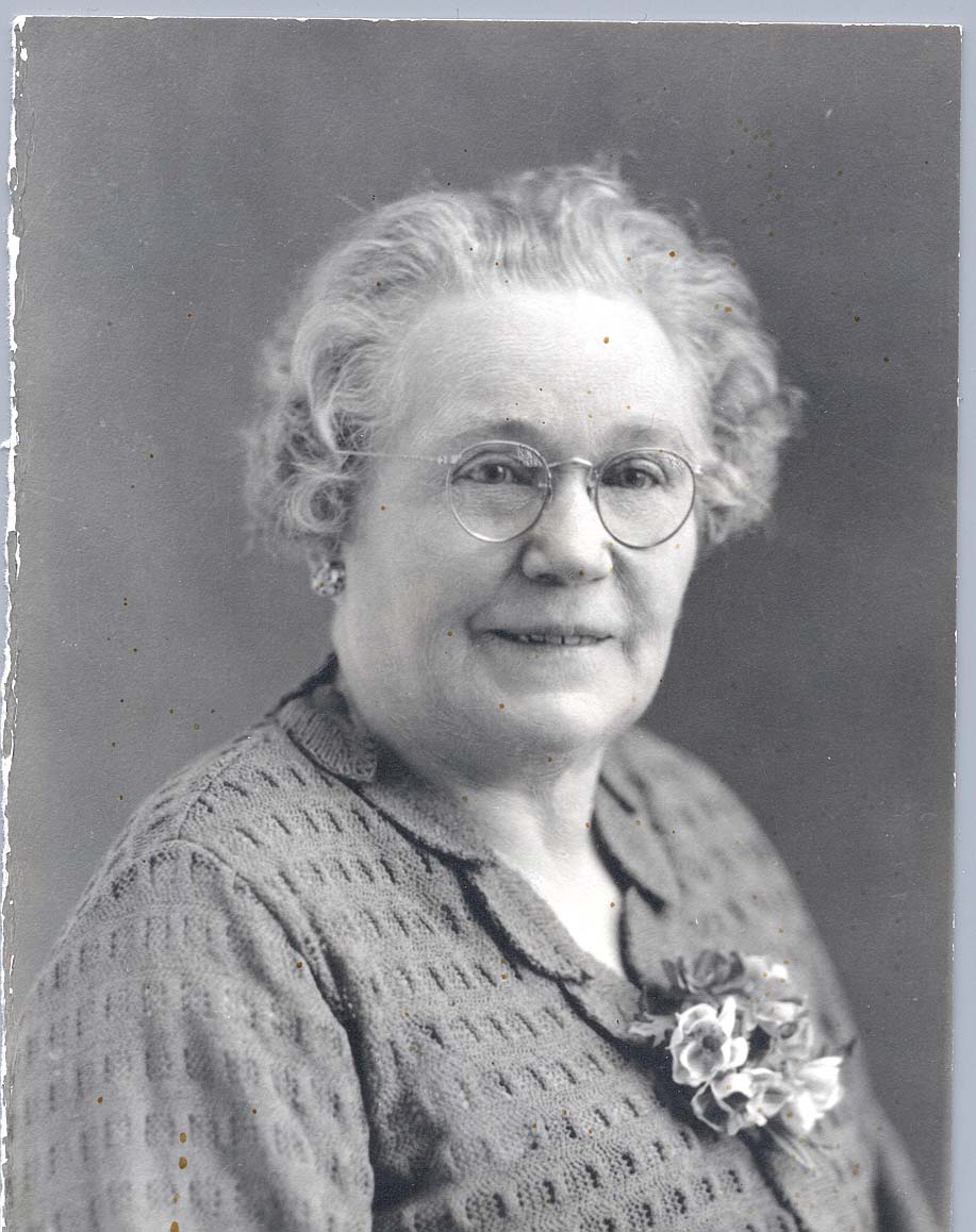 Our Crandall and Beckstead Ancestors: Agnes Lewis Crandall 1872-1947