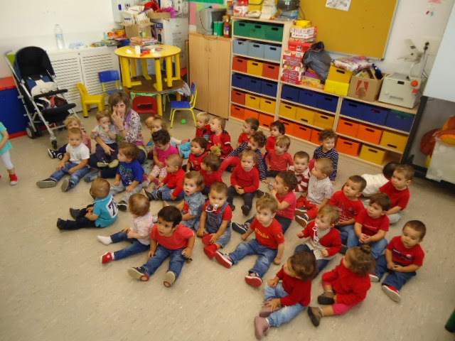 La Escuela Encantada: DESCUBRIMOS EL COLOR ROJO