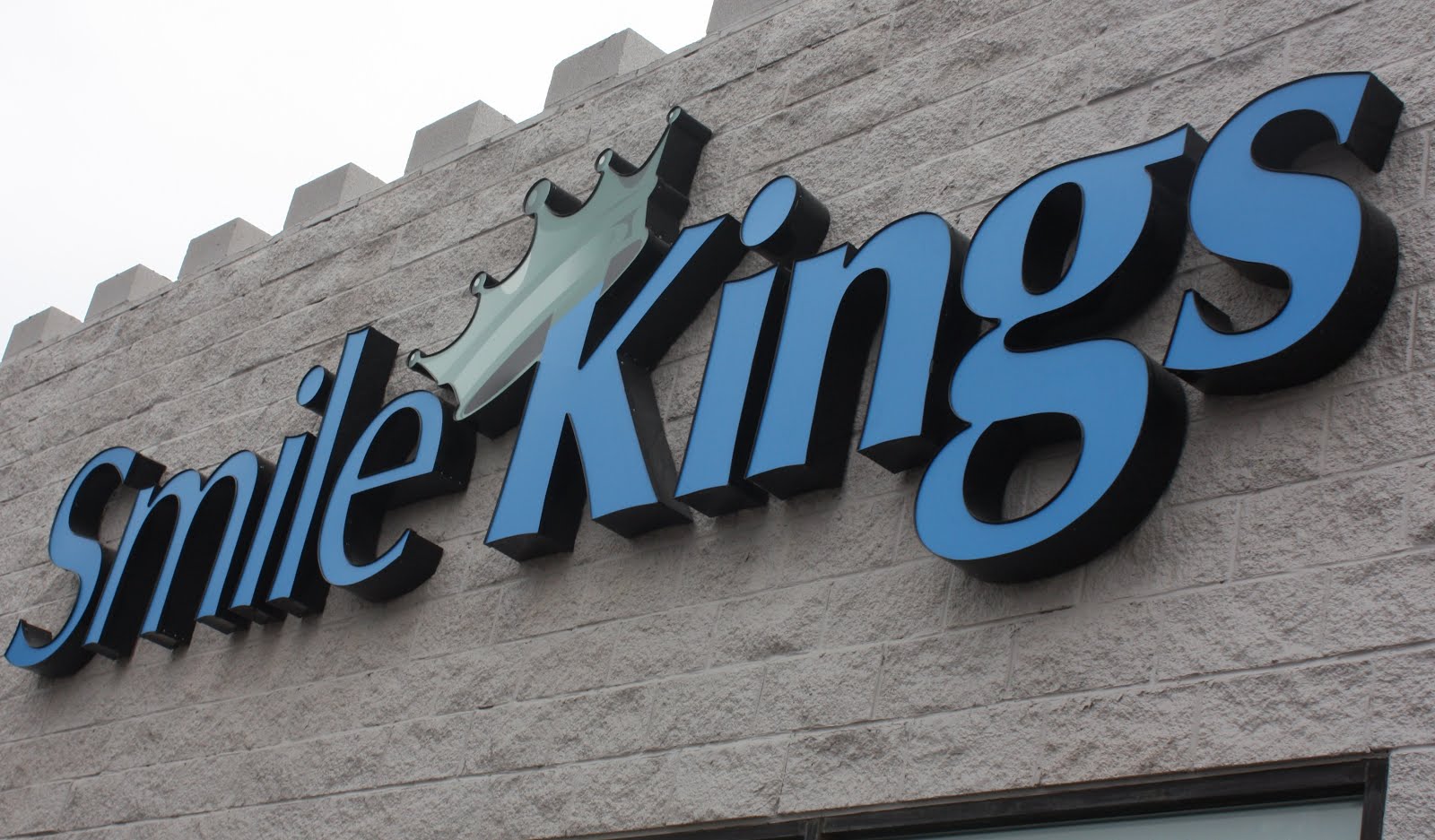 Walker Report - Shedding Light on Bexar County: Smile Kings Dental ...