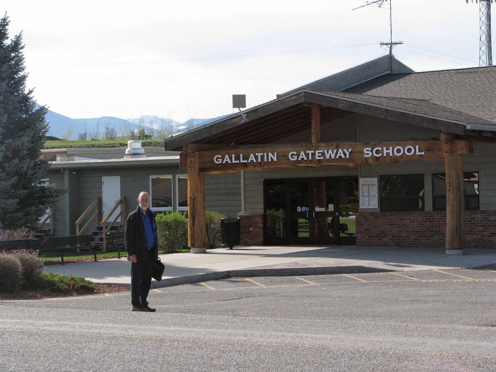 McLeay Travel: Gallatin Gateway School