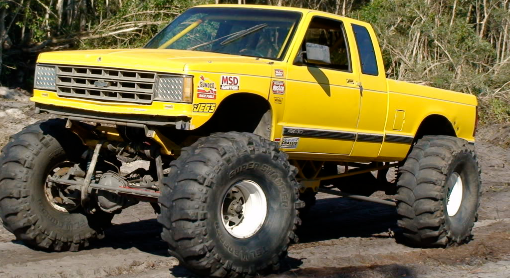 Mud Bogging Videos Can Be Just As Entertaining As Driving in the Event
