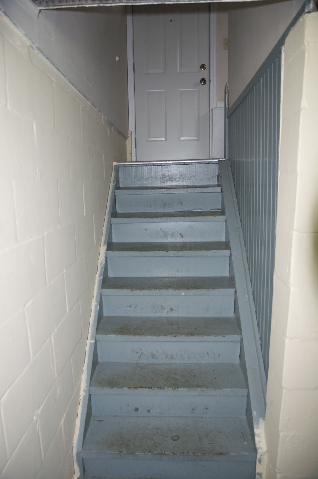 fromthefieryfurnace: Basement Reno | old stairs become new