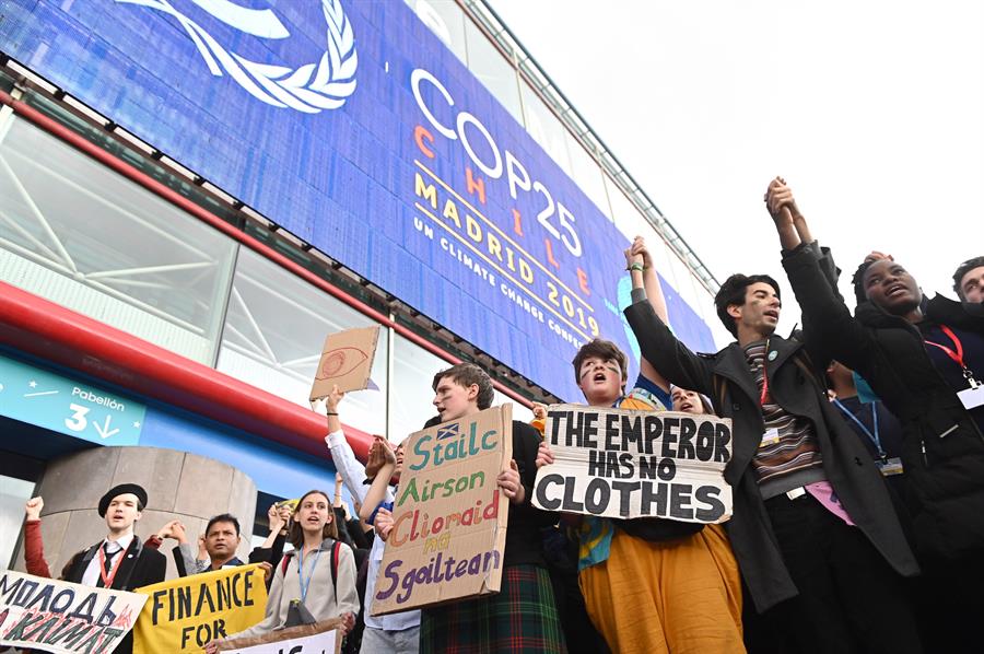 Jaque al Neoliberalismo: Decepcionante aporte de Chile en la COP25 ...