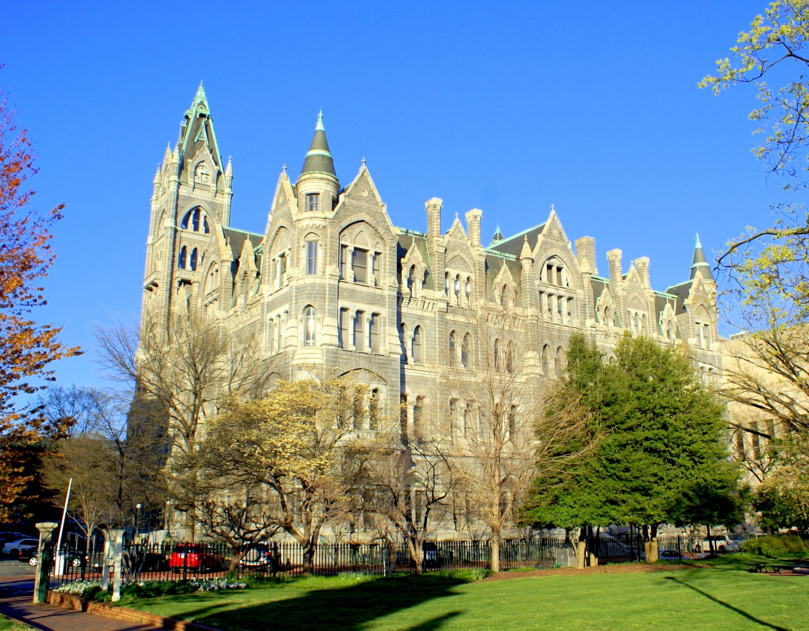 A Place in Richmond: Old City Hall