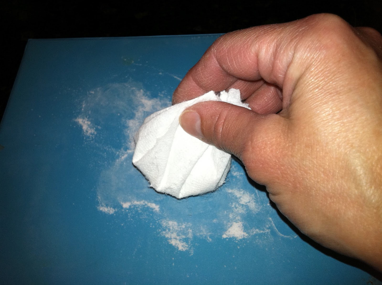 The Iced Queen: Loopy Fondant Bow