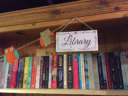 The Little Reader Library: WWW Wednesdays - just read, reading now ...