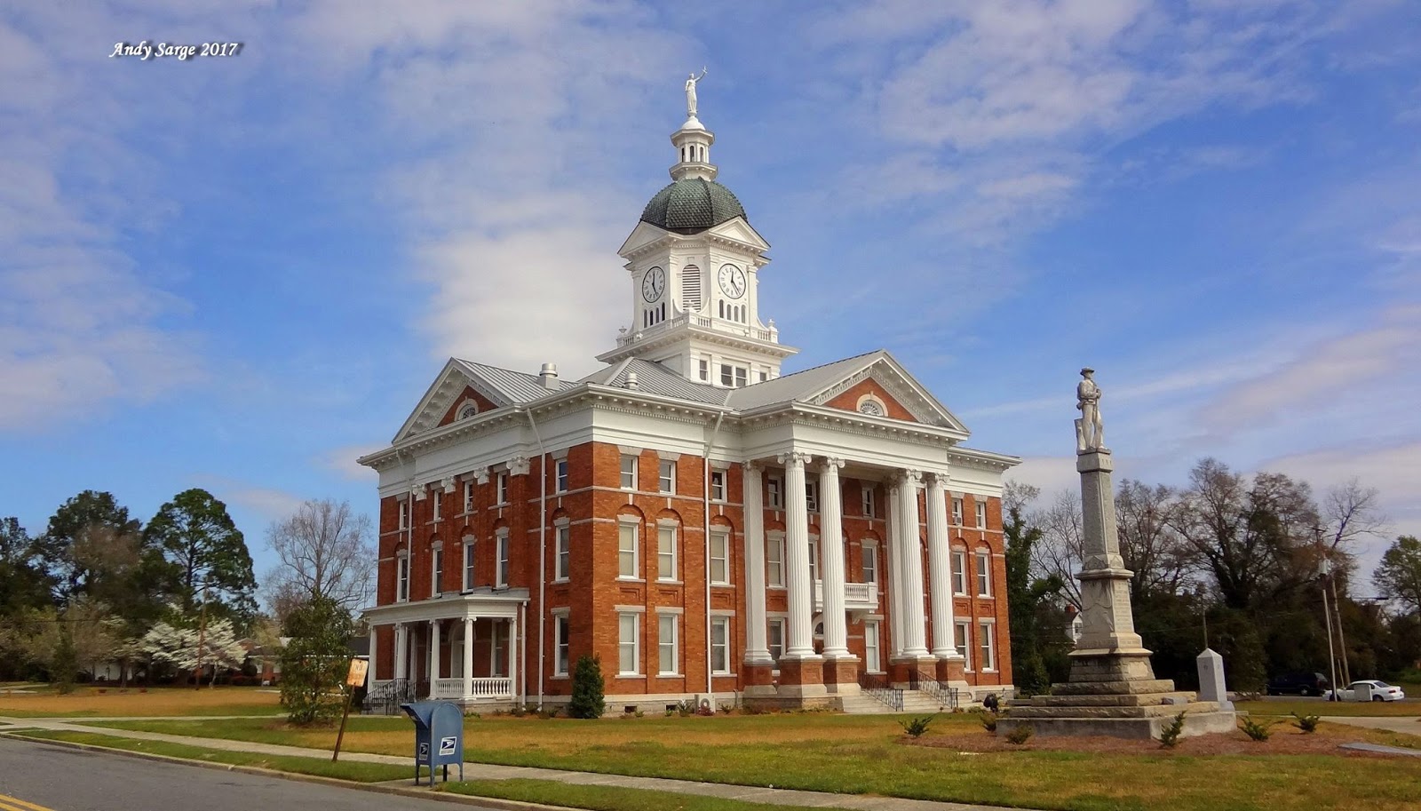 Forgotten Georgia: The Jenkins County Courthouse in Millen