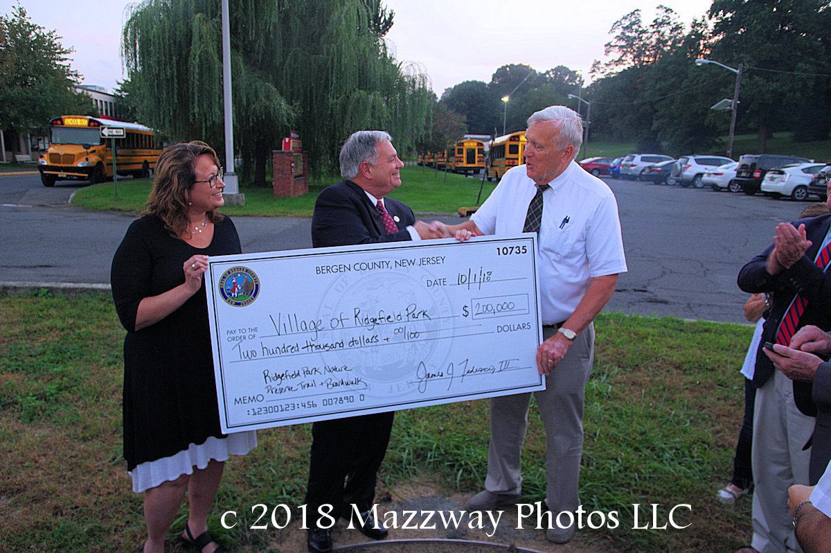 Bogota Blog NJ: Ridgefield Park nature trail