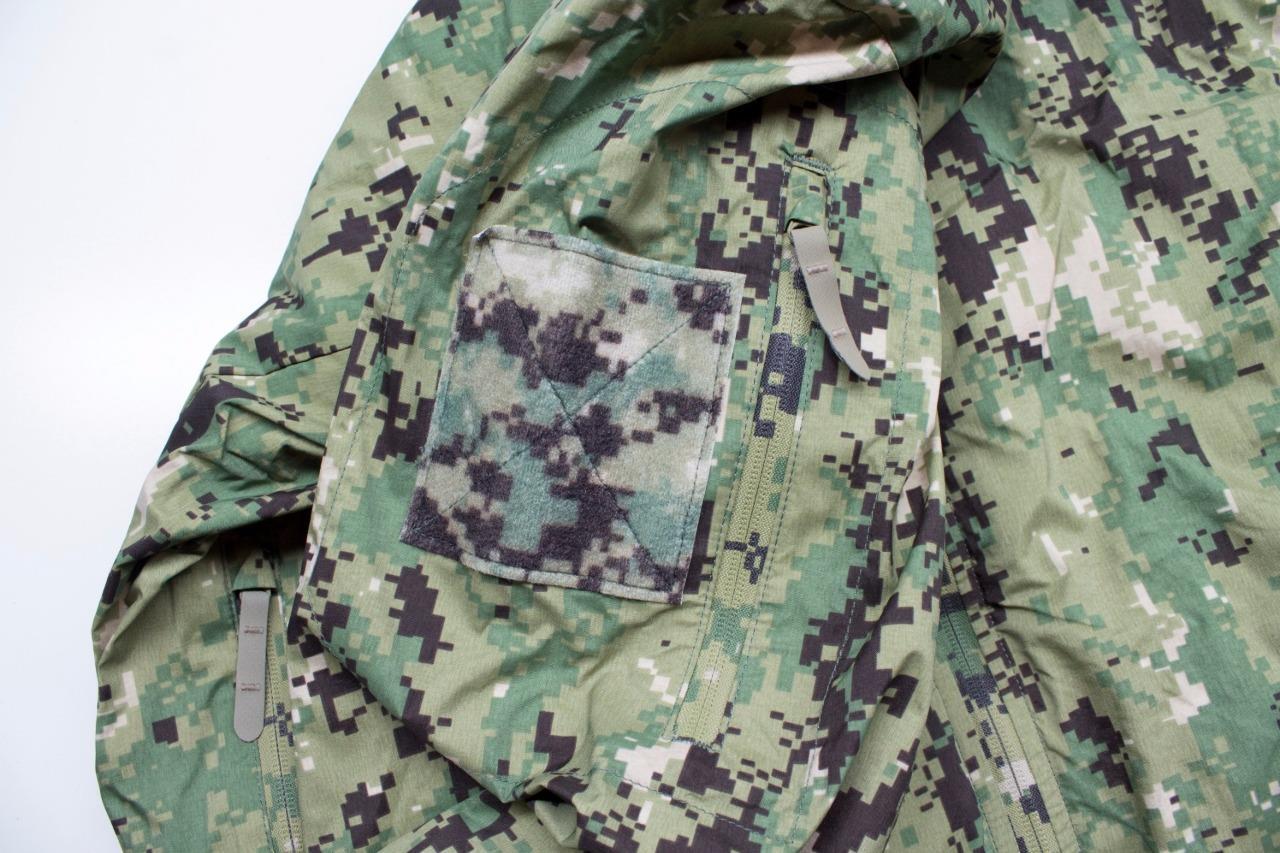 Webbingbabel: Patagonia PCU Level 3B Type III AOR2 Jacket