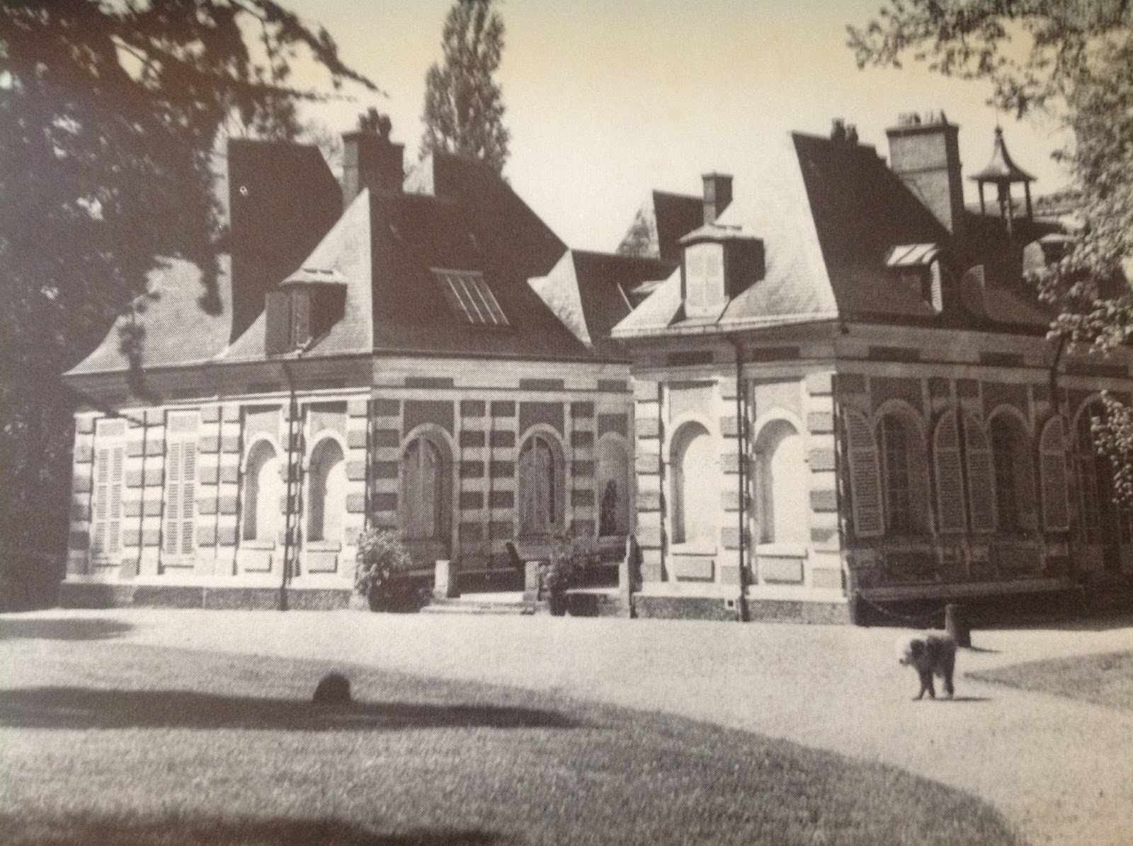 Eugene Ray Architect: FRENCH PAVILION ESSENCE / 18th century ...