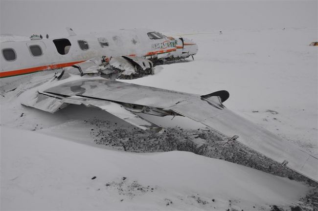 The AirSafe.com News: Two recent fatal plane crashes in Burma and Canada