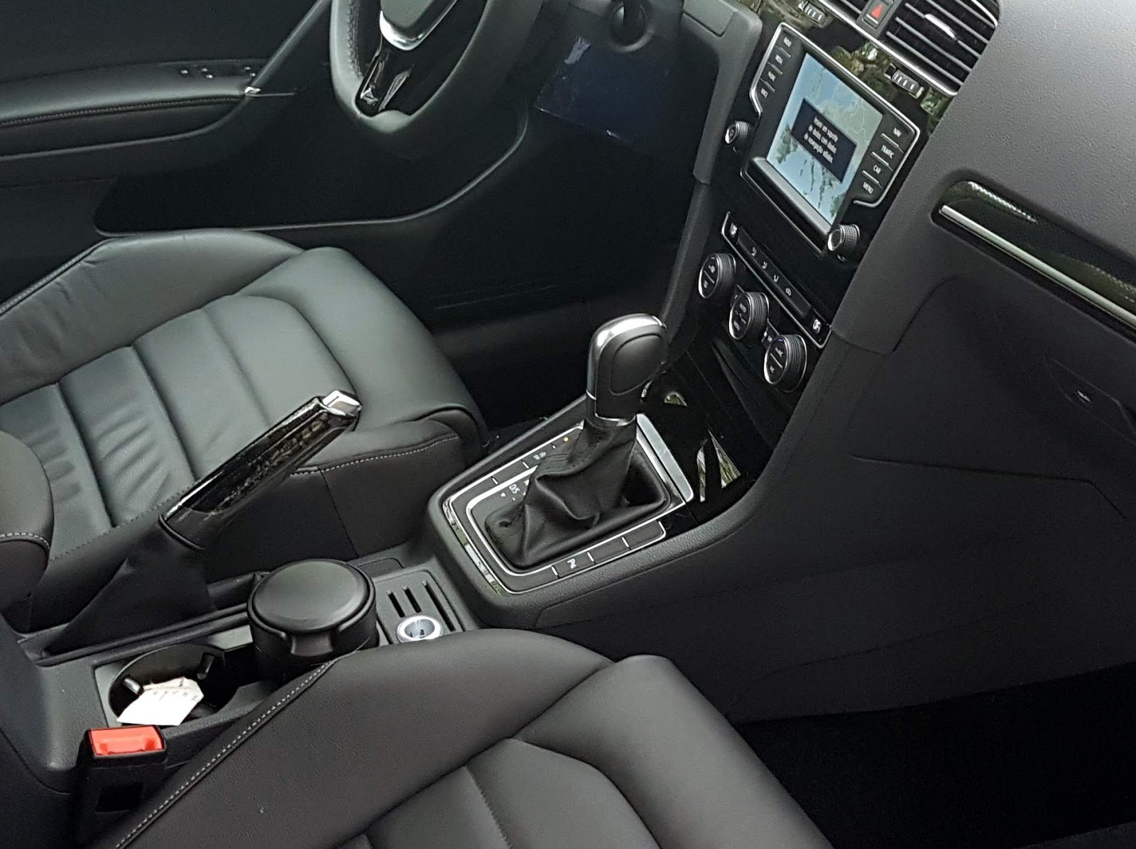 VW Golf Highline Automático Flex 2016: evolução da espécie - entenda ...