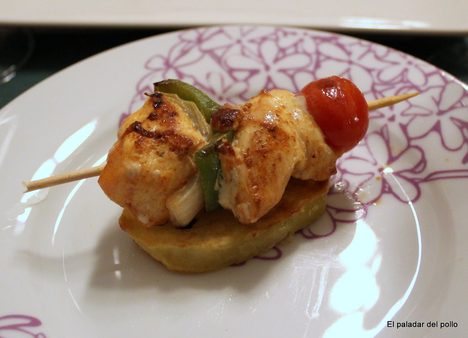 Mini brocheta de pinchitos de pollo