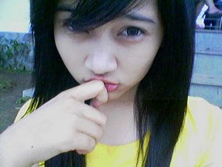 KHUSUS DEWASA: Potret ABG SMU Cantik Di Indonesia