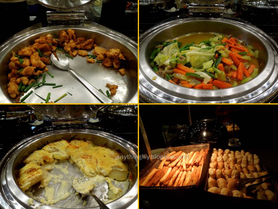 anythinglily: Boracay Travel: A Review Of Dinner Buffet @ Sea Breeze ...