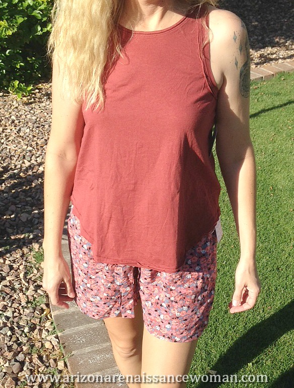 Arizona Renaissance Woman: Trunk Club #1 Review - April 2016