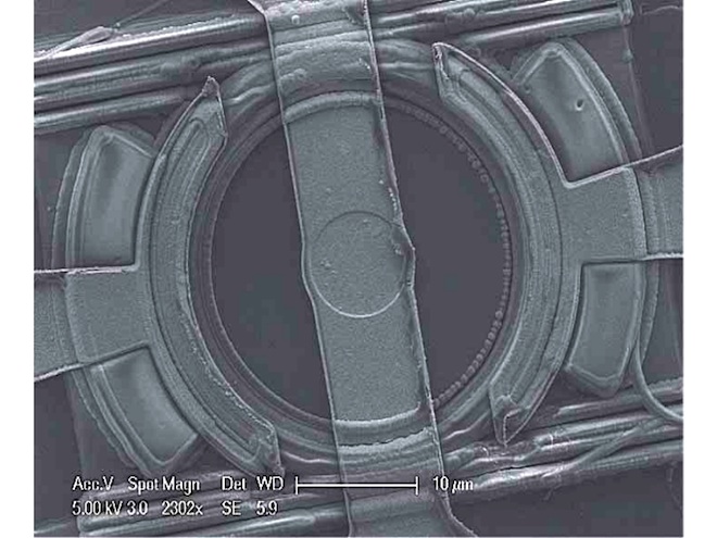 HP Preps On-chip photonic communication for 10 to 20 terabytes a second ...