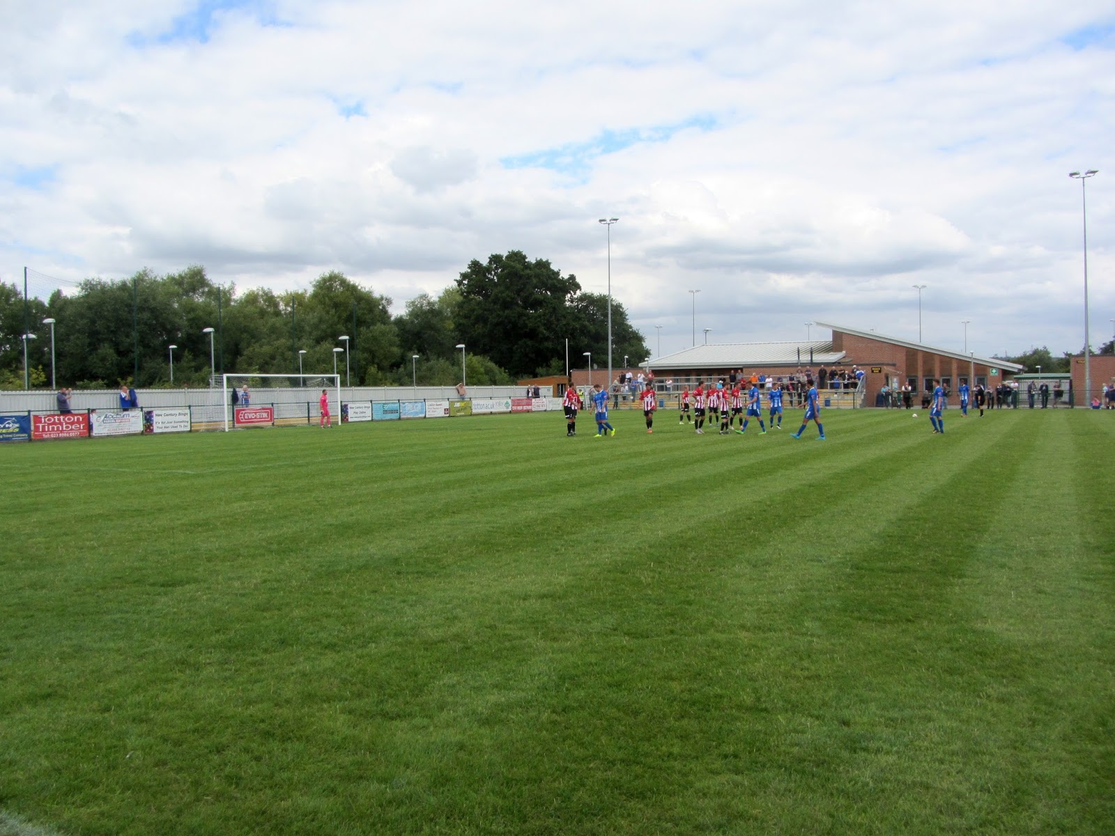 Groundhopper United: Ground #178 - Testwood Stadium