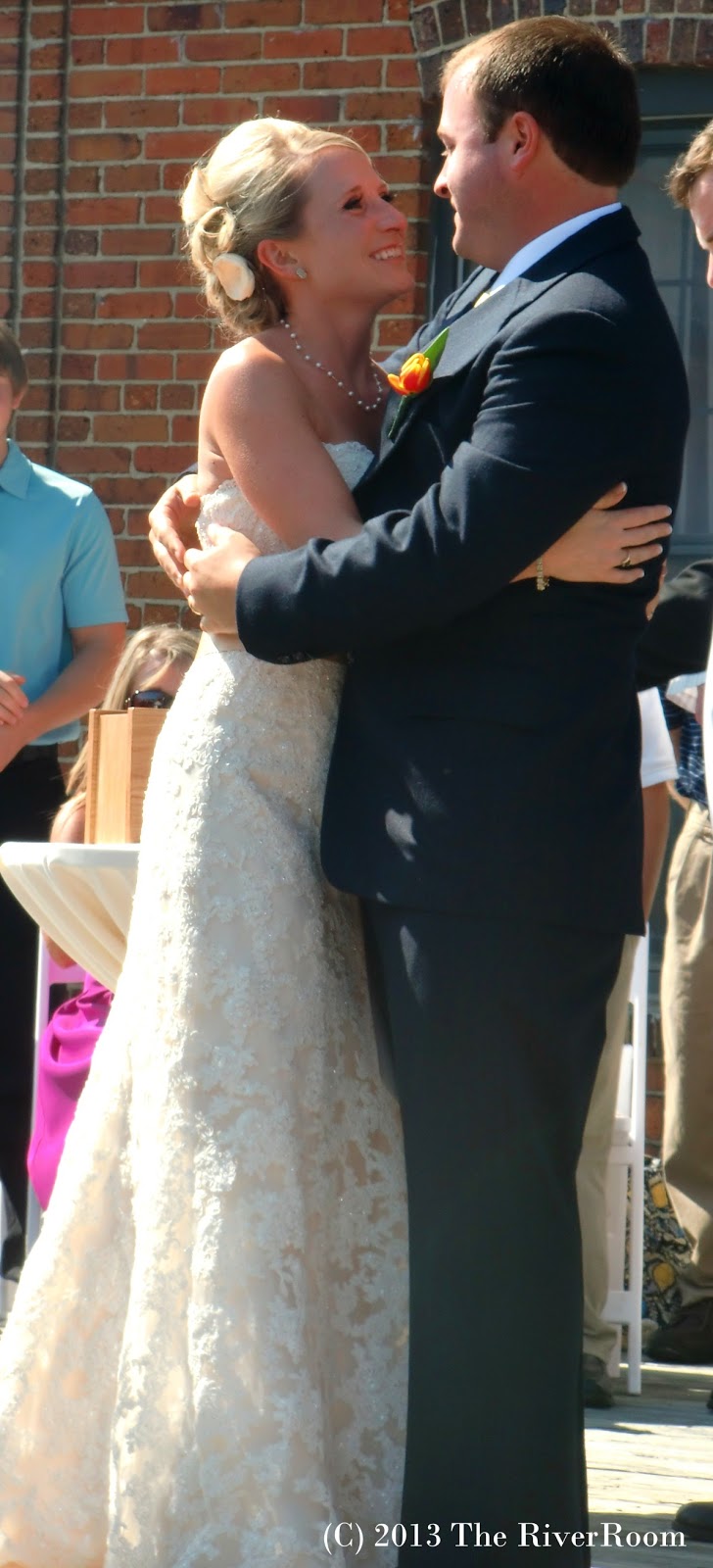 A Winning Combination: Ashley & TJ Rennie ~ RSVP: The RiverRoom Blog