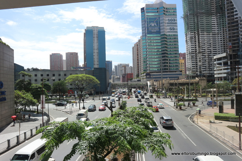 el toro bumingo: Makati Bel Air (in Pictures)