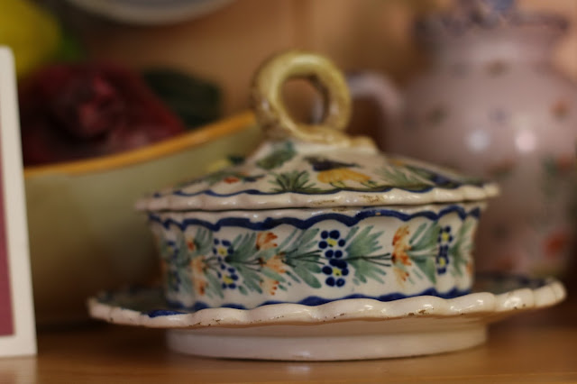 Quimper Pottery - Living With Thanksgiving