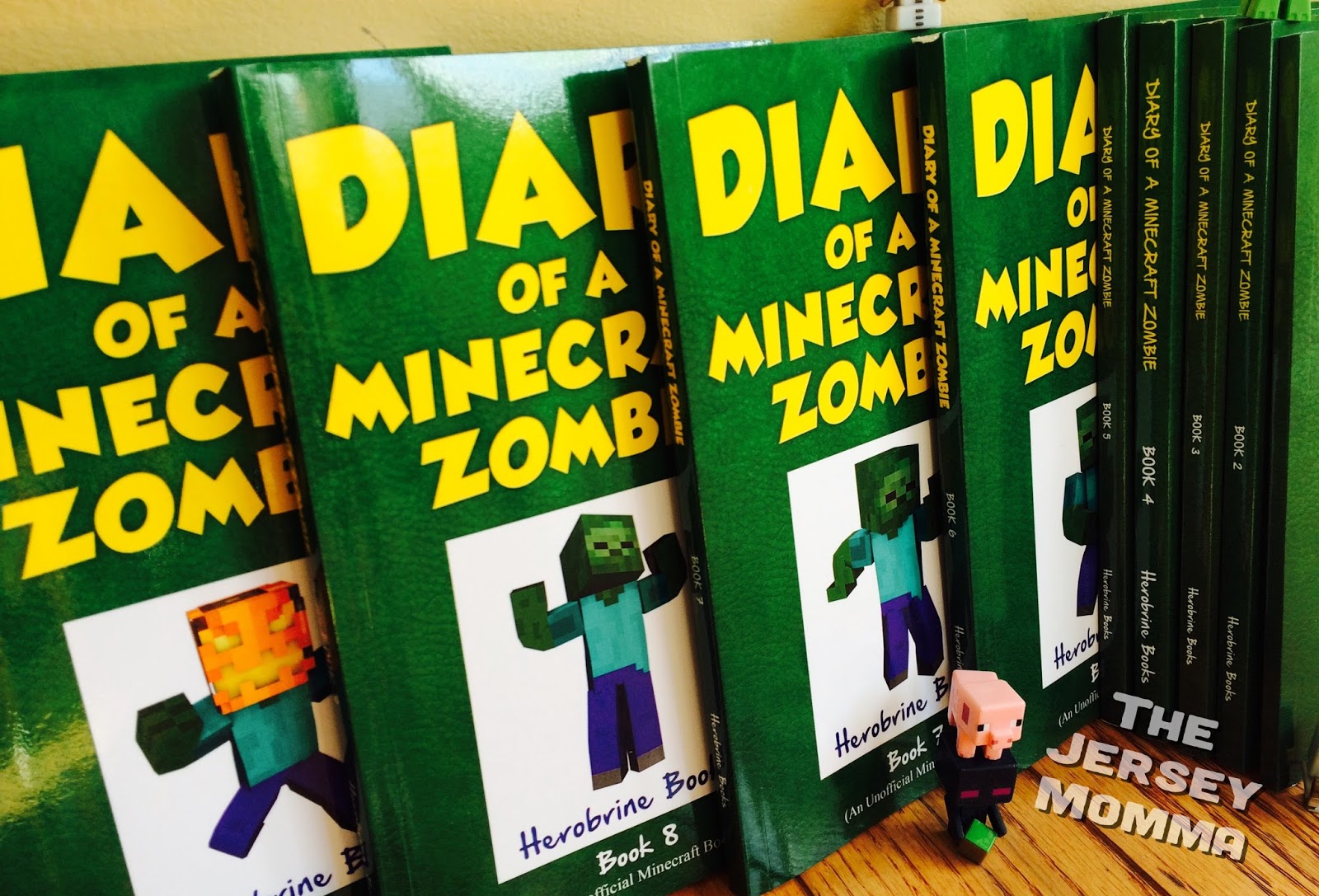 Minecraft Books for Kids: Inspiring Reluctant Readers | The Jersey Momma