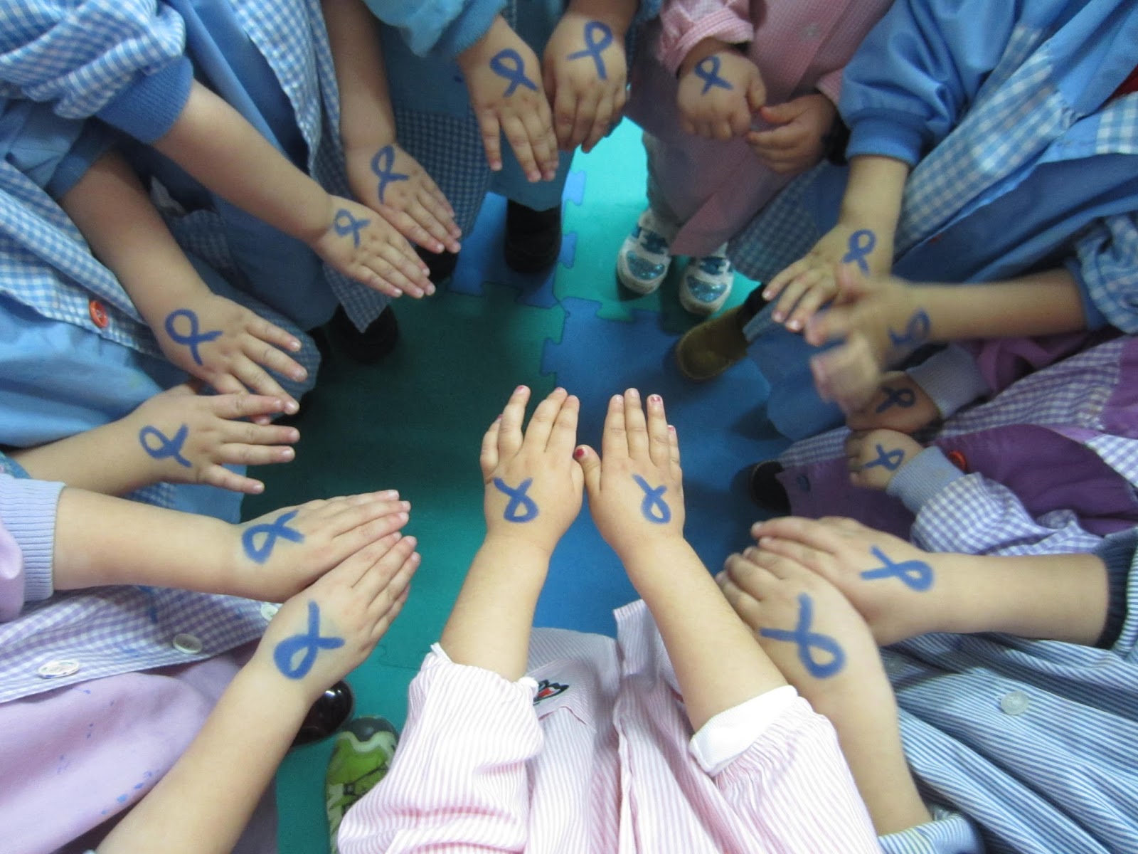 BLOG DE PATRI, educación infantil: LAZOS AZULES