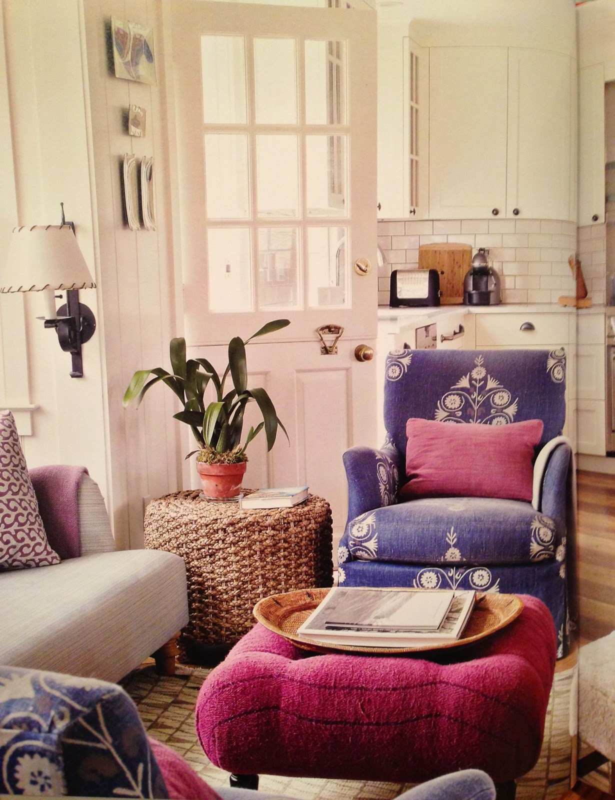 Jenny Castle Design: Shelf Life: Tom Scheerer Decorates