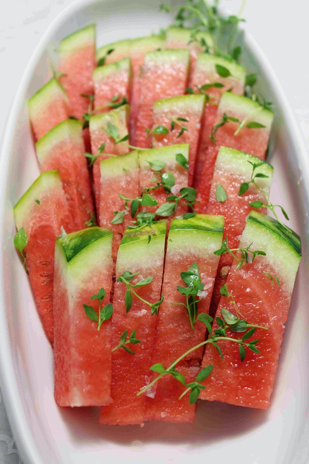 ArjaMarjan keittiössä katettua!: Vesimeloni - miten sen paloittelee ...