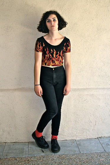 Perfect dress: Unif Fire Crop Top, American Apparel Easy Jeans, Dr ...