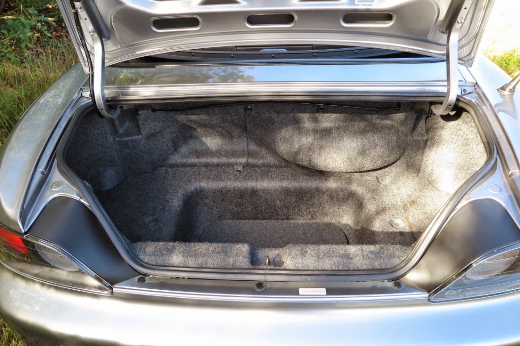 drivingandlife: S2000 - HONDA'S F1-BRED SPORTS CAR