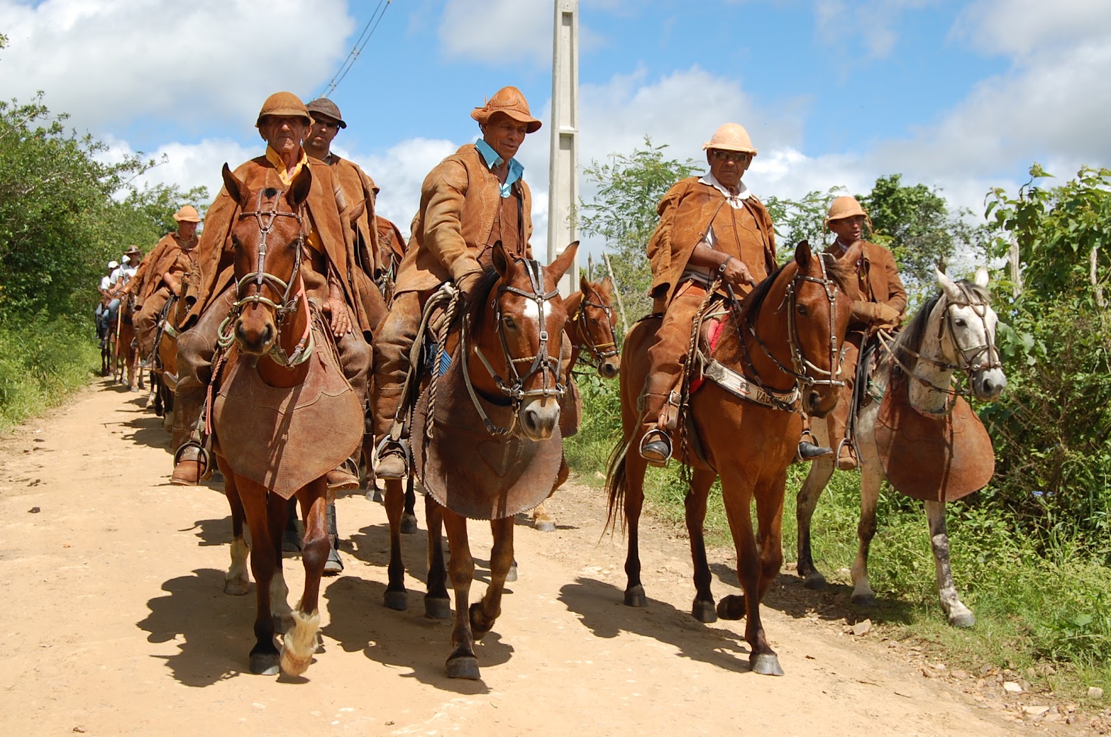 2ª Cavalgada do Agricultor: Este é o GRUPO VAQUEIROS TRADIÇÃO, jé é ...