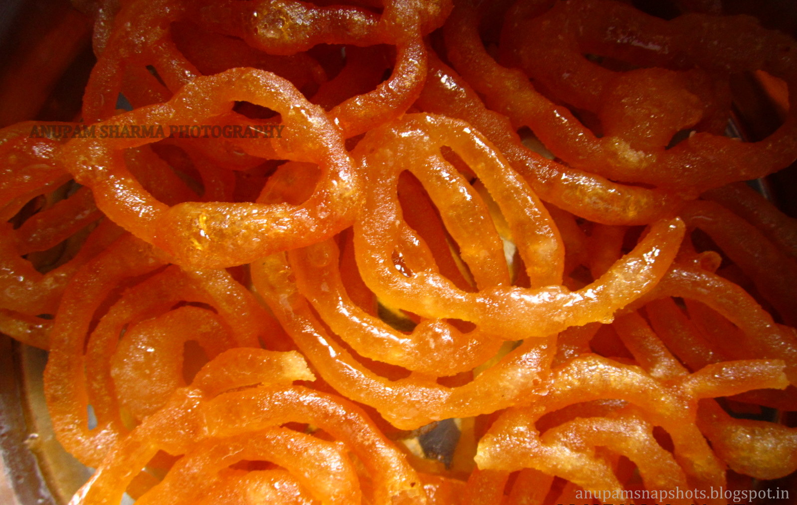 Anupam Snapshots: Indian sweet (Jalebi)