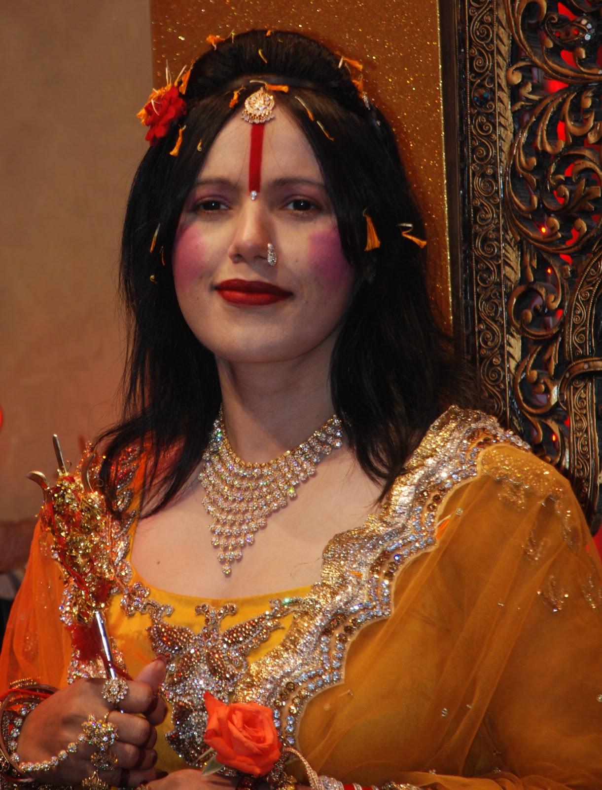 Param Shradhey Shri Radhe Maa: Mamtamai Shri Radhe Guru Maa ji - Swaroop