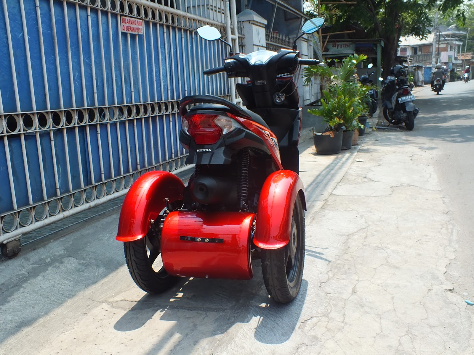 Oracle Modification Concept: HONDA BEAT RODA 3 Minimalist Pesanan Mrs ...