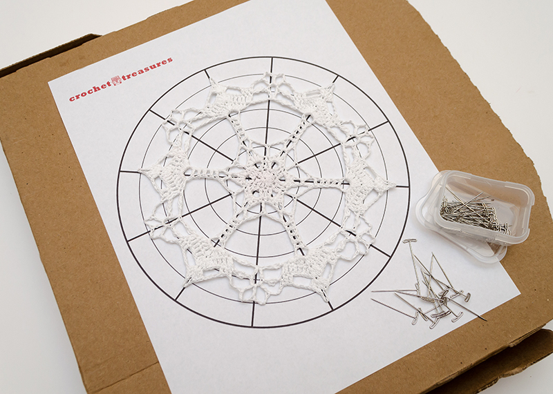 Crochet Treasures: Snowflakes Challenge: Week 2