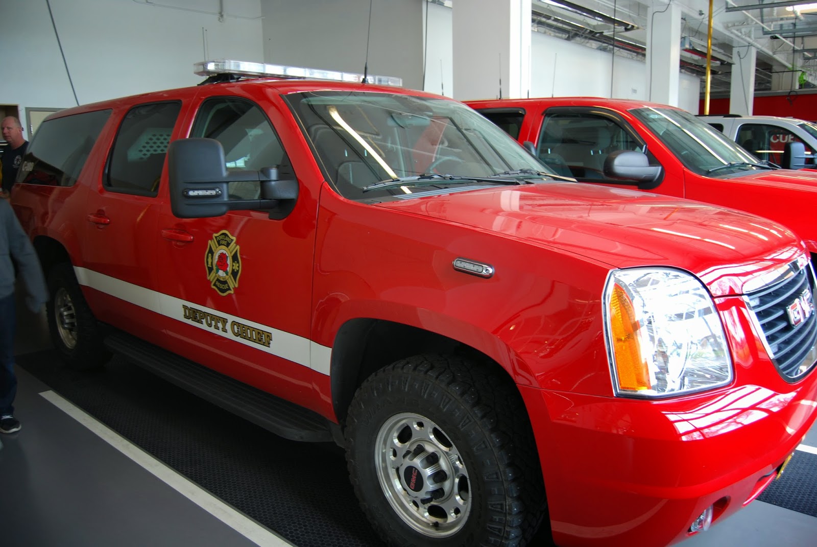 All About Fire and Rescue Vehicles: Incident command units