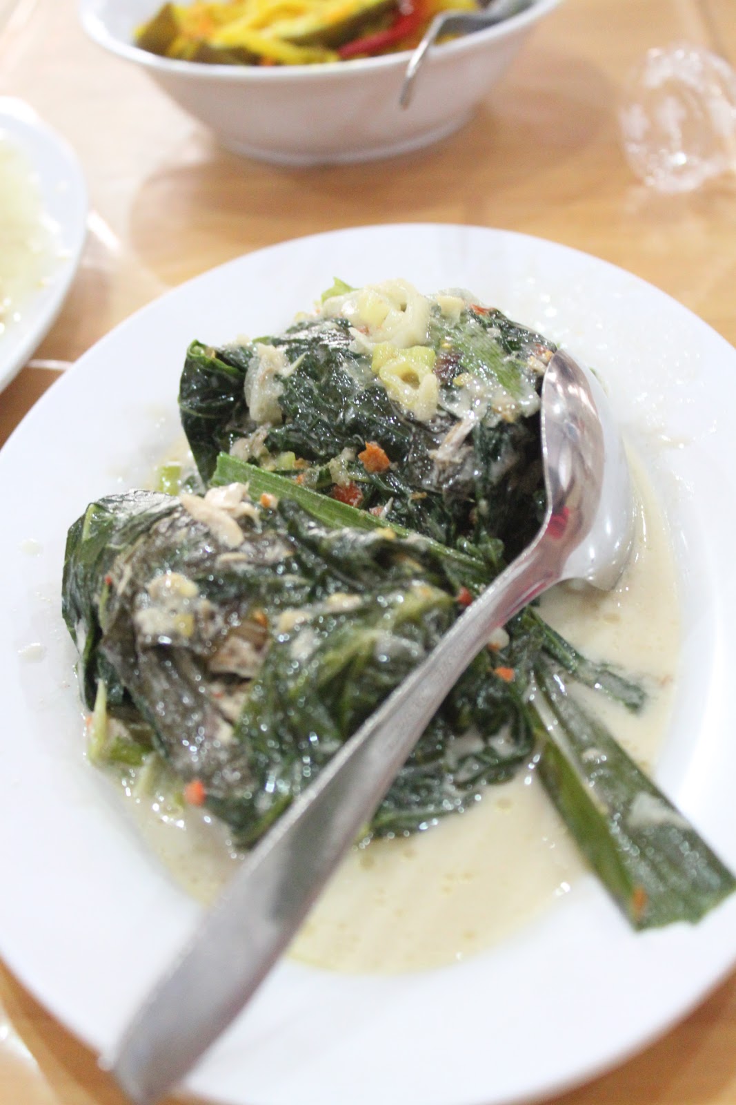 The Daily Nut: [Manado] Nyiur Restaurant