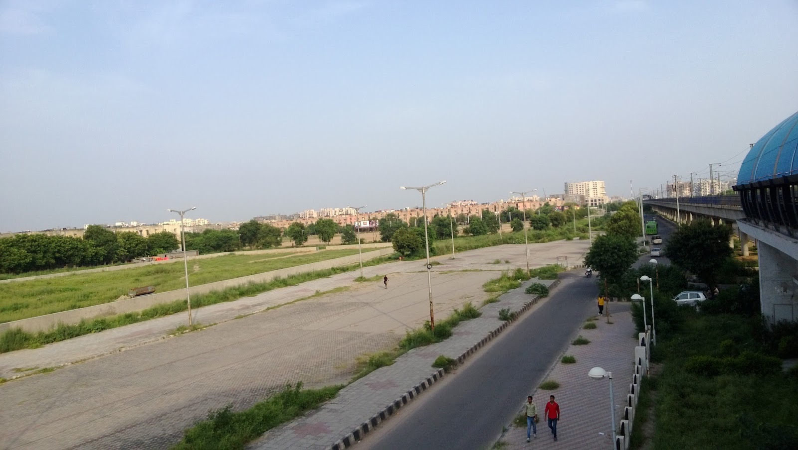 Pictures and Stories: A view from Sector 14, Dwarka, Metro Station
