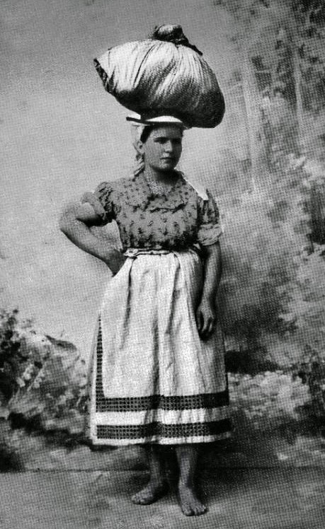 FUNDACIÓN - MAGDALENA: LAS LAVANDERAS DE MI PUEBLO