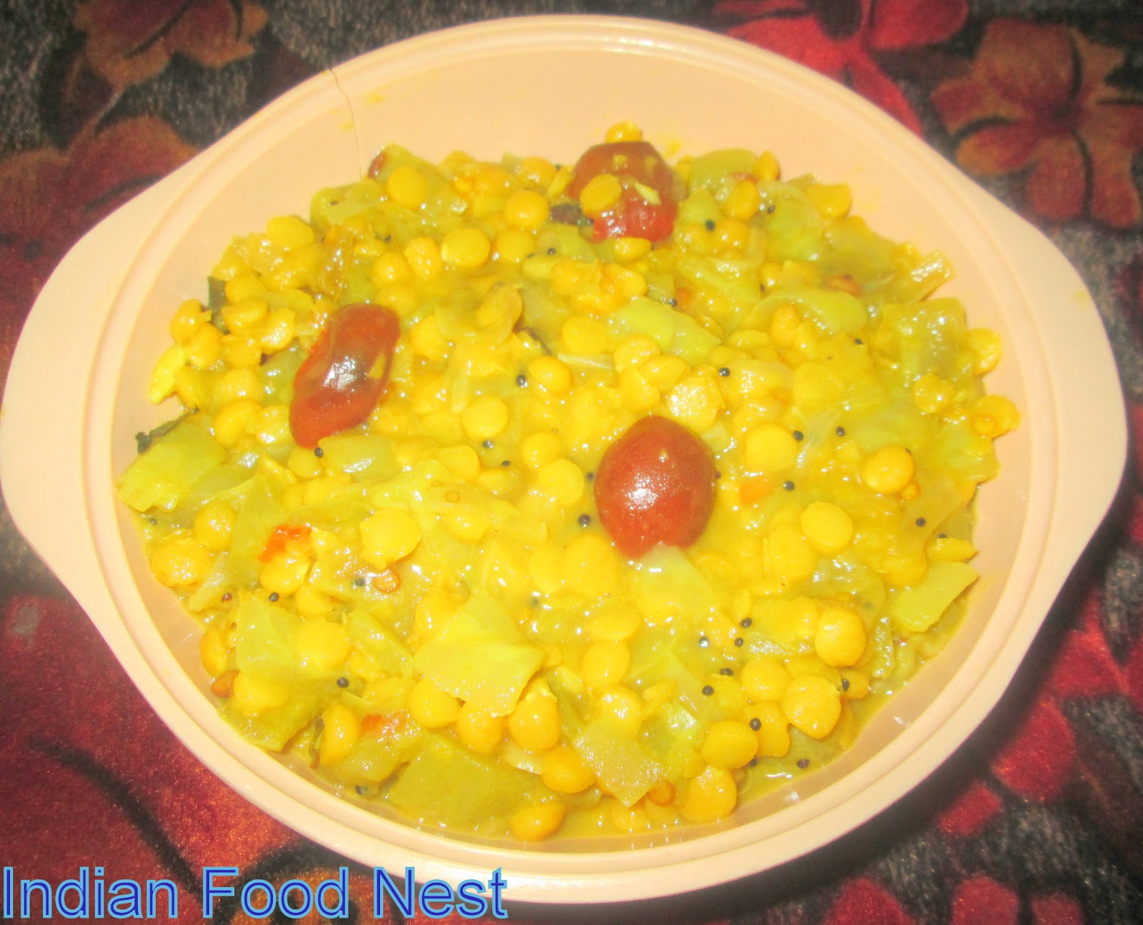 Indian Food Nest: Snake Gourd Koottu Recipe / Pudalangai koottu Recipe.