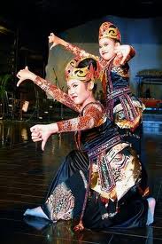 Kesenian Tari Jaipongan - Blog Kota Bandung Jawa Barat Indonesia