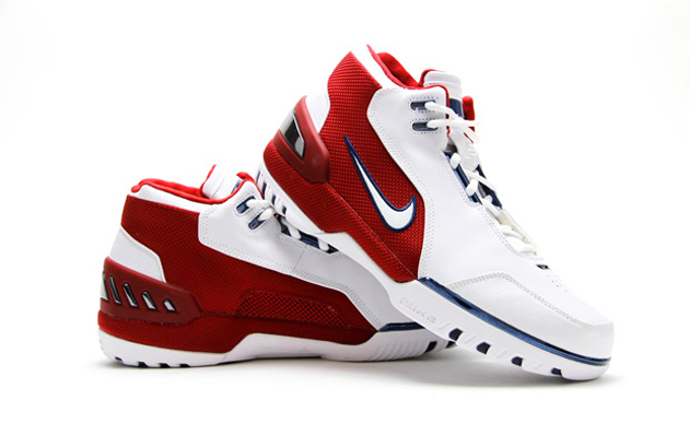 Onoaja: Daftar sepatu basket keren dan ternama