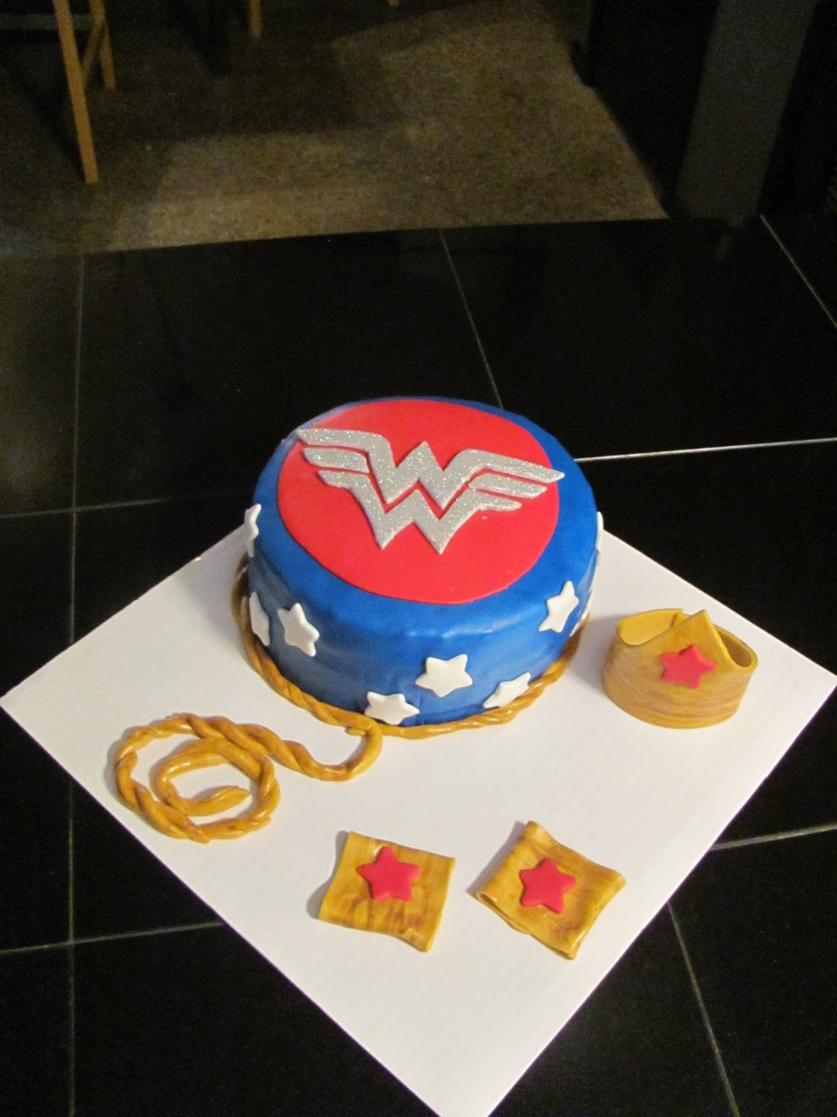The Adventures of 2 Amis Baking: Wonder Woman