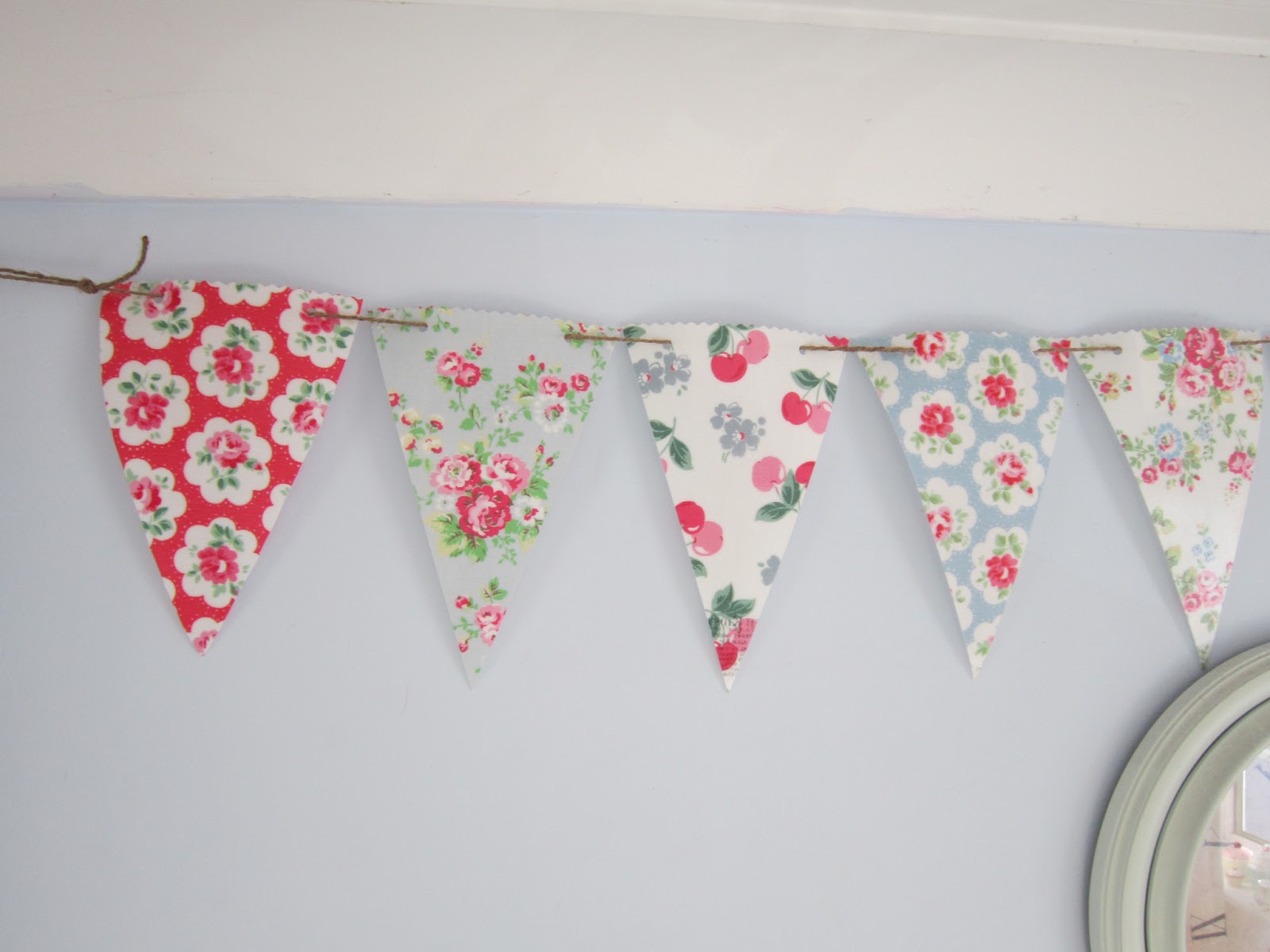 DIY Post: No Sewing Required Pretty Bunting ♥ - Victoria's Vintage Blog ...