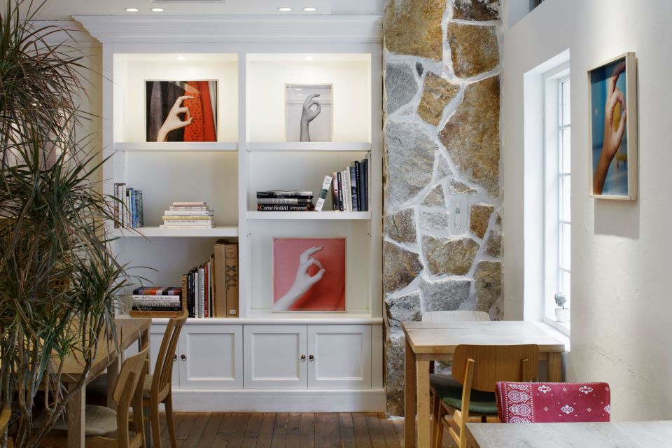 MON-KIM.COM: MM6 Maison Martin Martin Pop-up store - Ron Herman Sendagaya