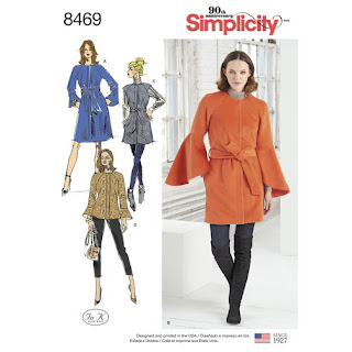 Simplicity8469 - Swing Bell Sleeve - Cat in a wardrobe