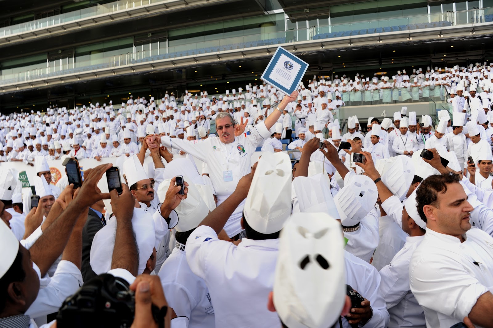 Marco Polo Hotel Dubai: New Guinness World Record For Dubai