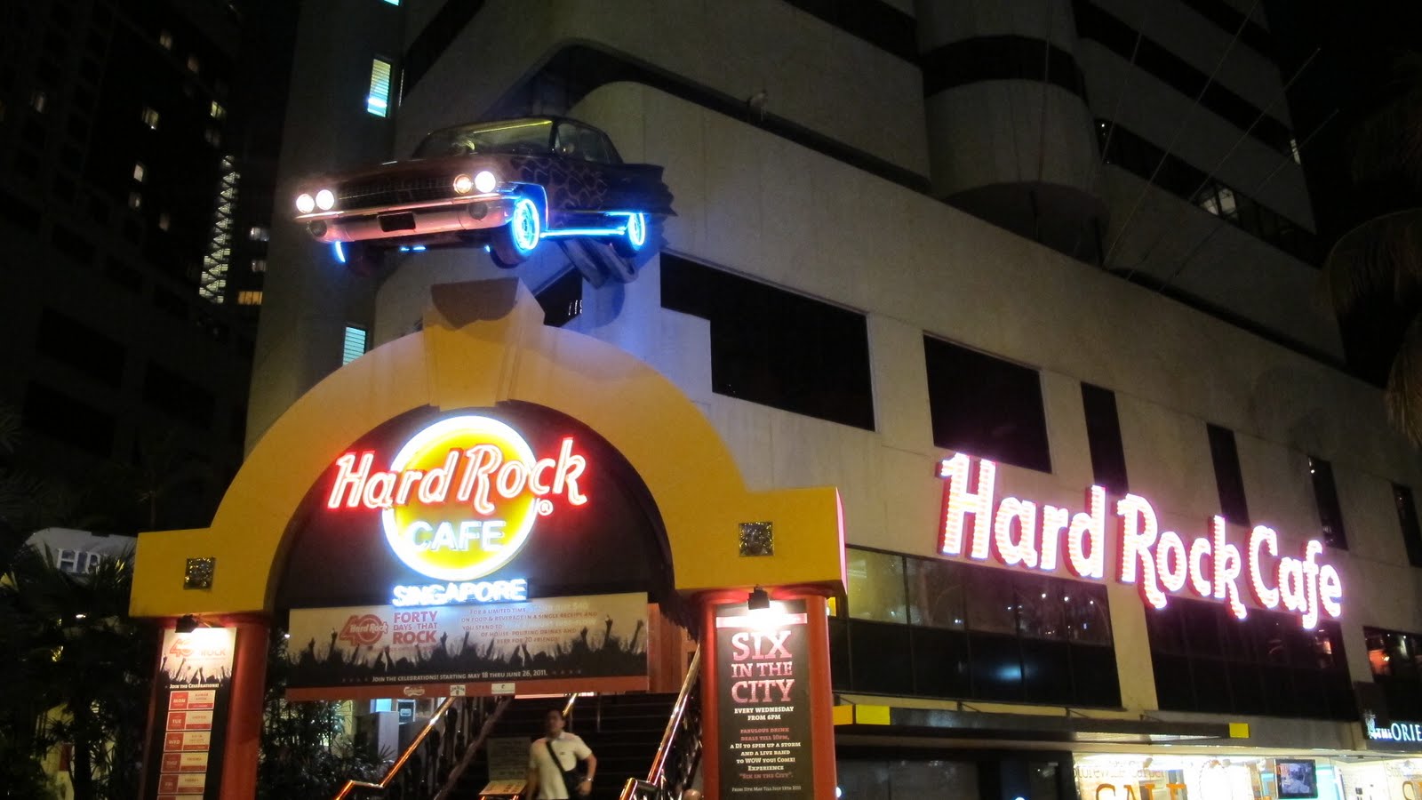 45LOVERS: hard rock cafe singapore